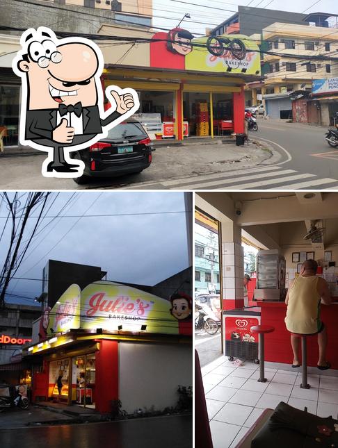 Julie's Bakeshop, Cebu City, Junquera Extension corner R - Restaurant ...