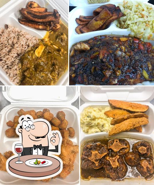 Gee's Caribbean Style in Cincinnati - Restaurant menu and reviews