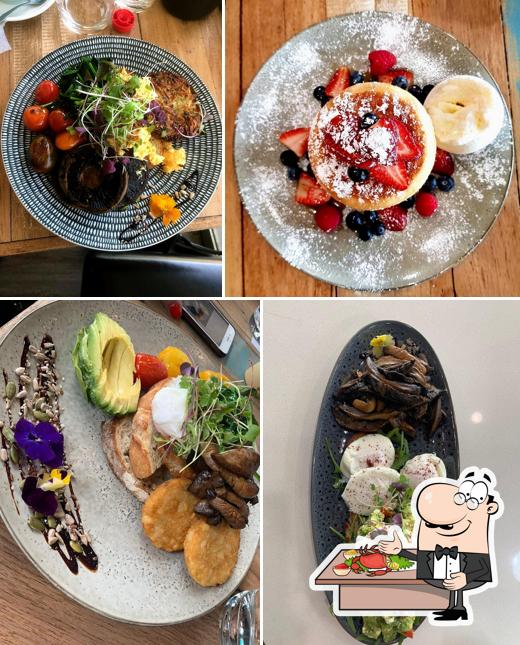 St Ivy Cafe, South Morang - Restaurant menu, prices and reviews