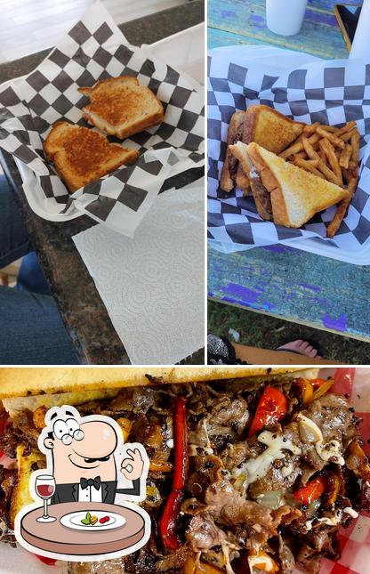 B & Dub's Grub, Bolivar Peninsula - Restaurant menu, prices and reviews