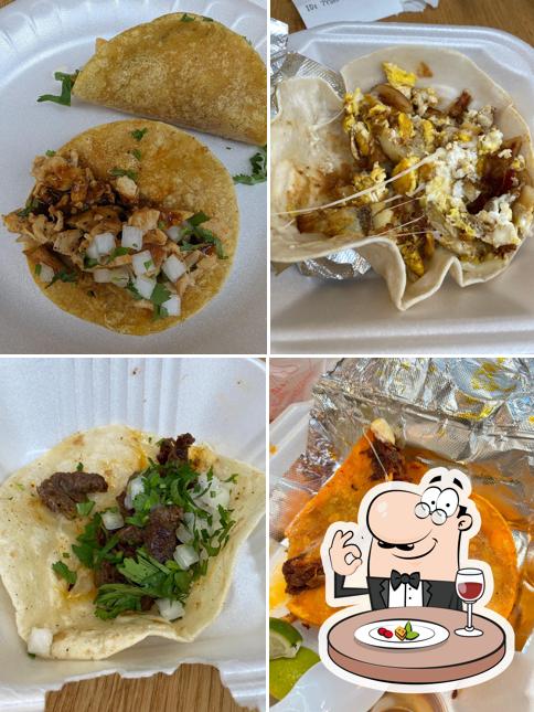 Bigotes Street Tacos in Humble - Restaurant menu and reviews