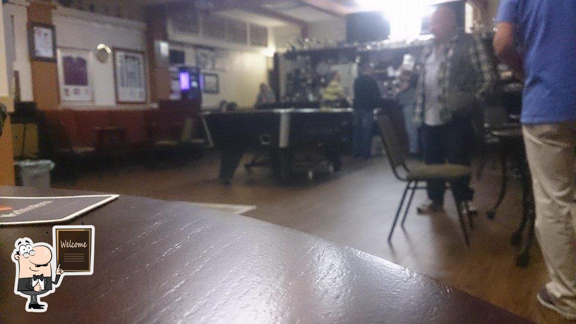 The Full Moon Inn, Swansea - Restaurant menu, prices and reviews