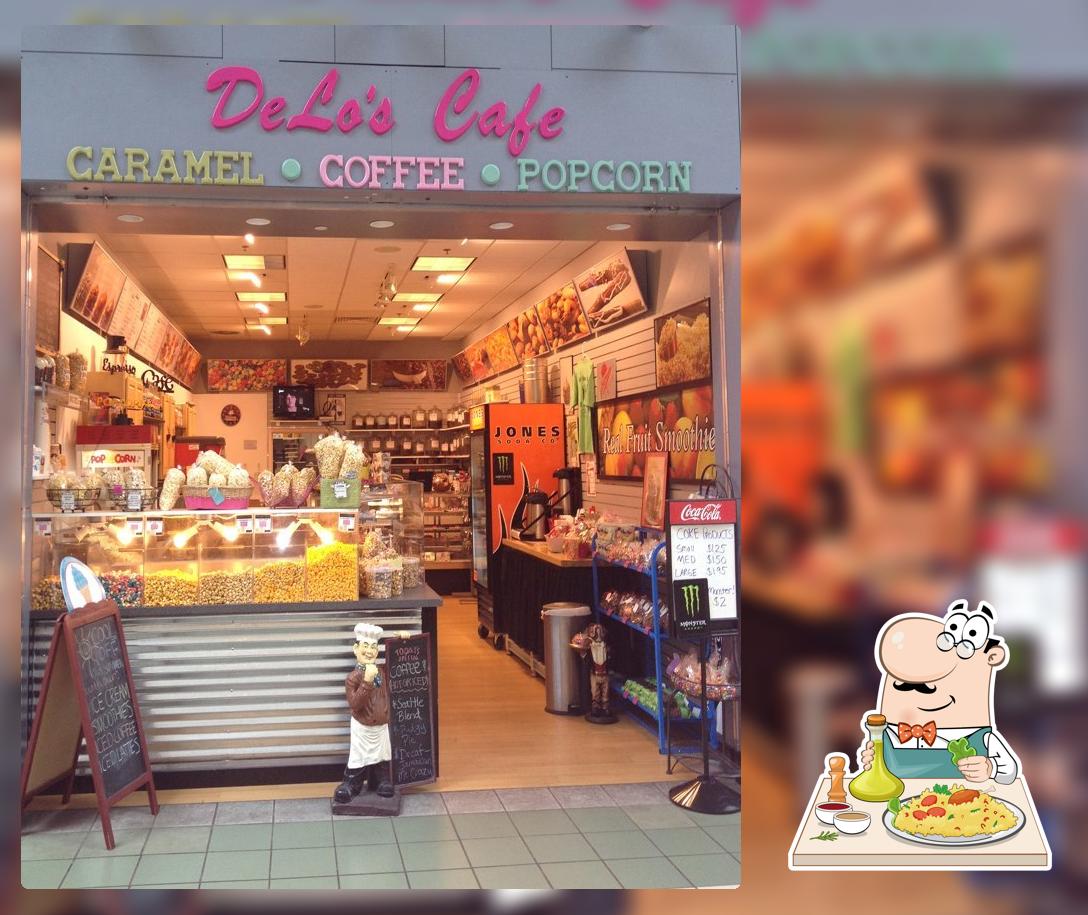 DeLo's Cafe Select in Mishawaka