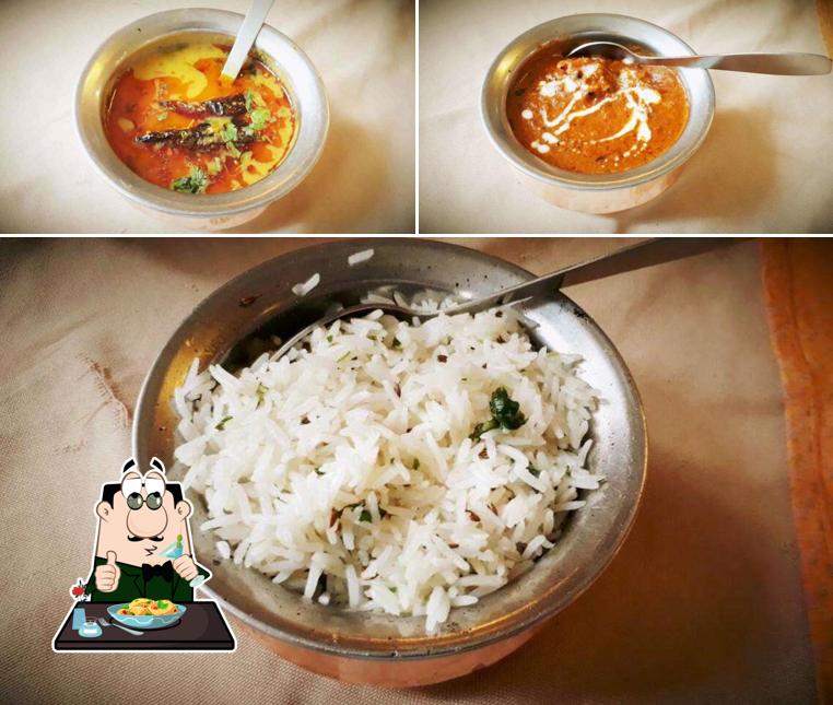 Aakash Restaurant, Pune, Hotel Ashish Plaza - Restaurant reviews