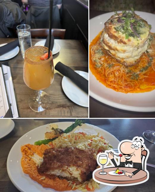 Avenue Social Kitchen & Cocktails in Bellmore - Restaurant menu and reviews