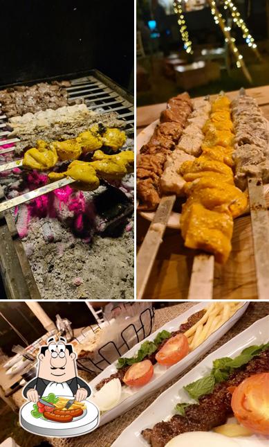 Al Toot Al Abyad Food Truck, Dubai - Restaurant menu, prices and reviews