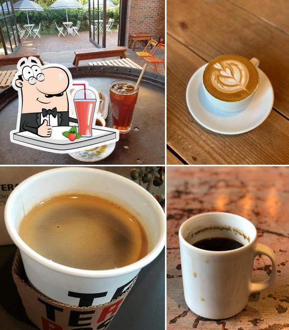 Terarosa Coffee cafe, South Korea, 27-16 Chilsimni-ro 658beon-gil ...