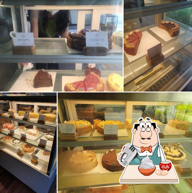 Bloomery Cake & Patisserie Kota Lama Semarang, Semarang - Restaurant ...