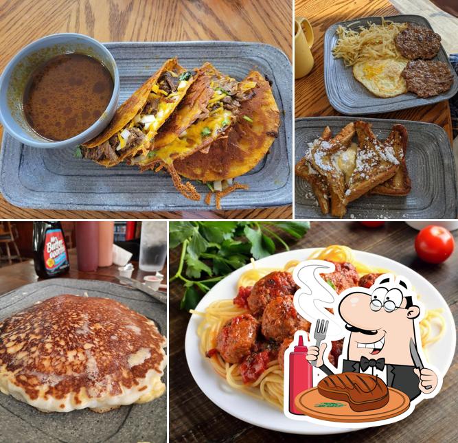 Balance Rock Eatery & Pub, Helper - Restaurant menu, prices and reviews