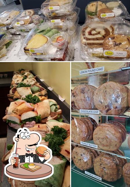 Clara's Tidbits Restaurant in Jacksonville - Restaurant menu and reviews