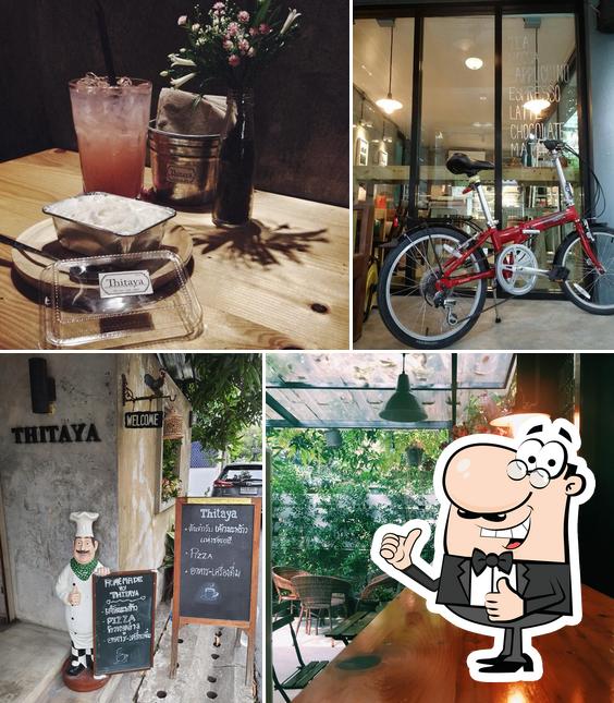 Thitaya Bakery, Bangkok - Opiniones del restaurante
