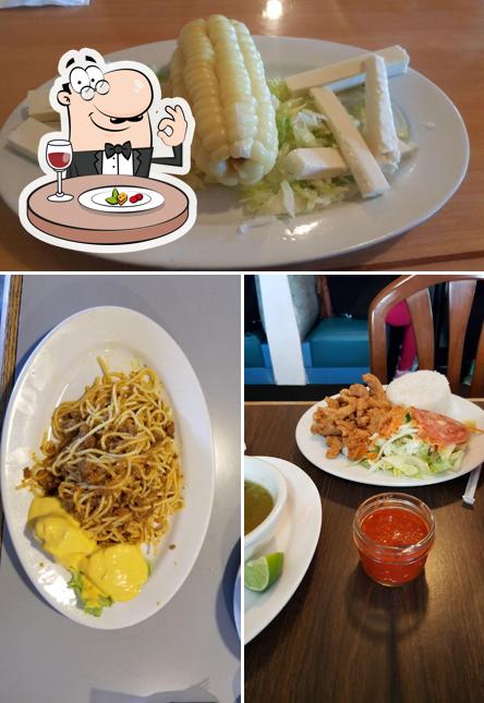 El Rocoto in Stamford - Restaurant menu and reviews