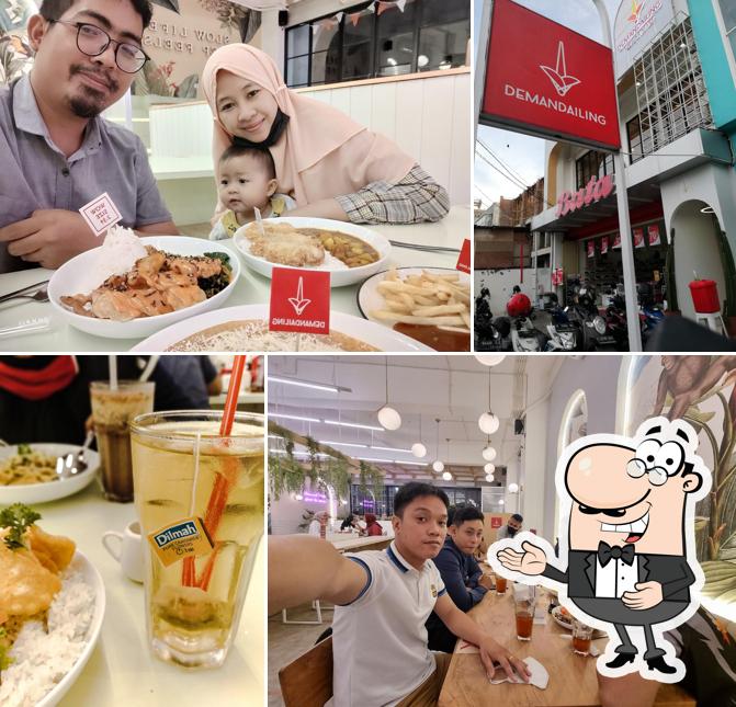 Demandailing Cafe n Eatery MERR, Surabaya - Restaurant menu and reviews