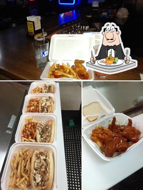 Del's Wings N Things, Garfield Heights - Restaurant menu, prices and ...