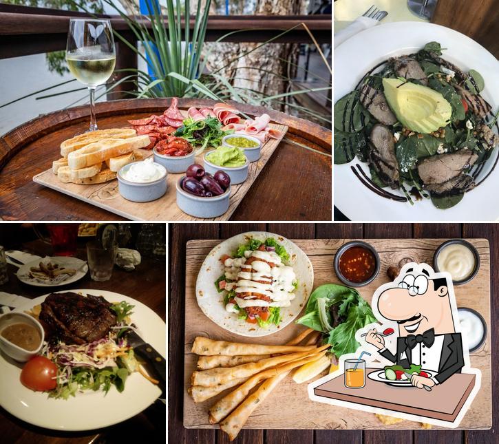Top 5 restaurants with steak sandwiches in Biggera Waters, february ...