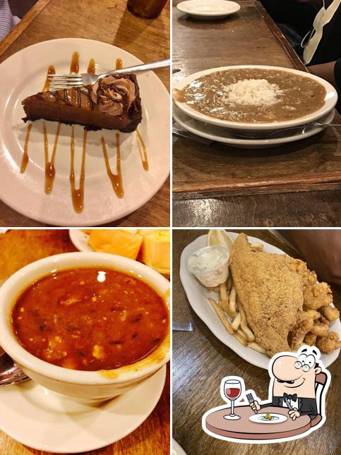 Mandina's Restaurant, New Orleans - Restaurant menu, prices and reviews