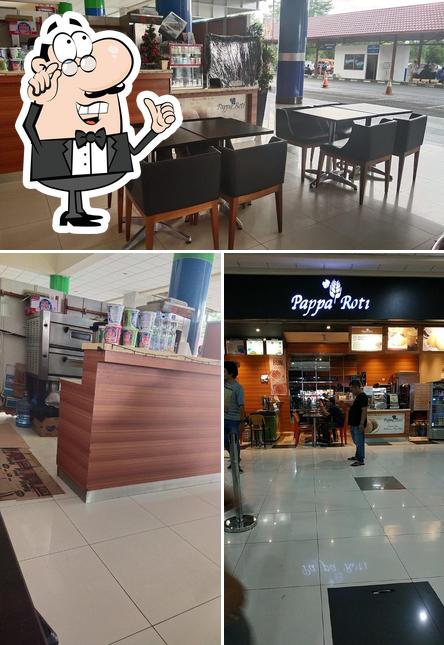 Pappa Roti cafe, Manado - Restaurant reviews