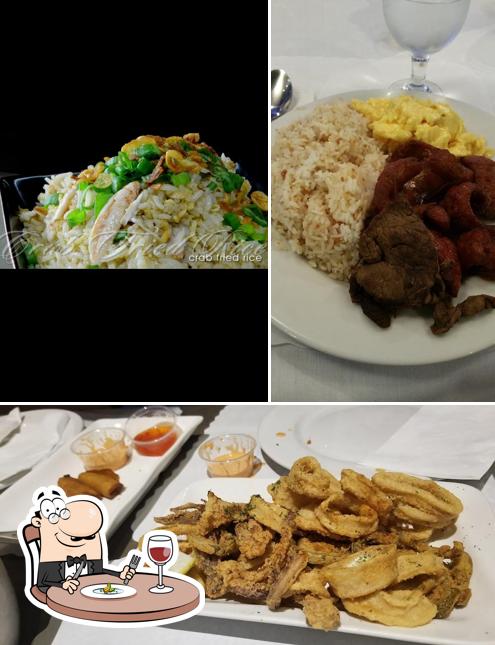 Fort McKinley Restaurant, Bar & Banquet, 101 Brentwood Dr in South San ...