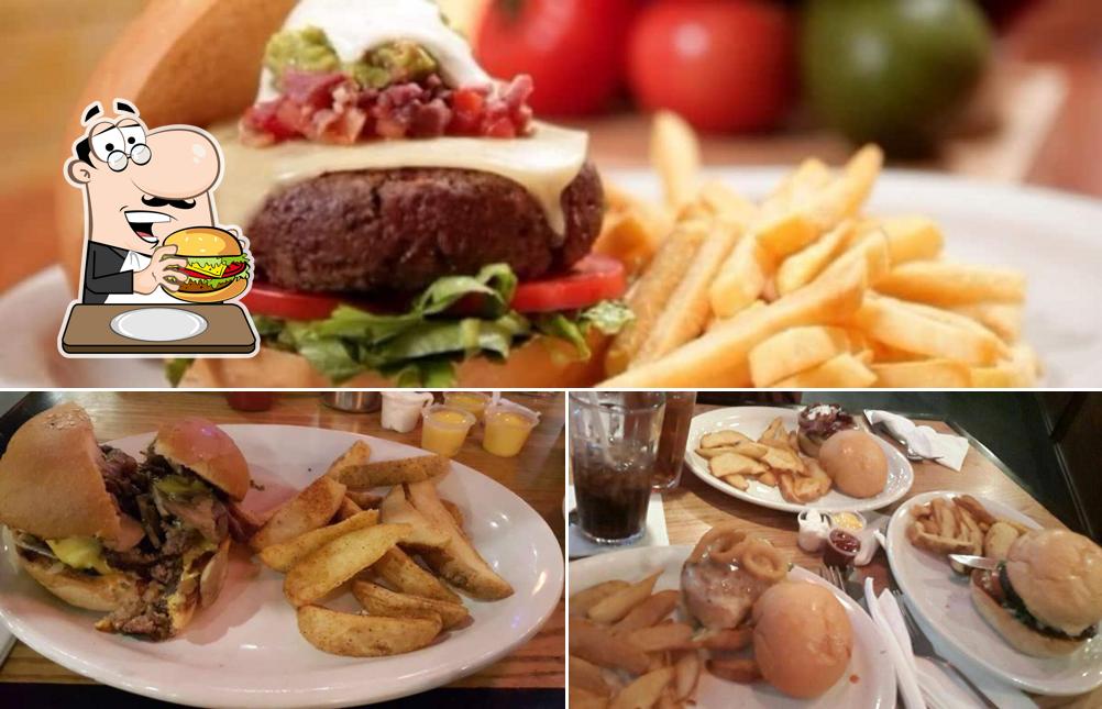 Fuddruckers restaurant, Abu Dhabi, Level 1 - Restaurant menu and reviews