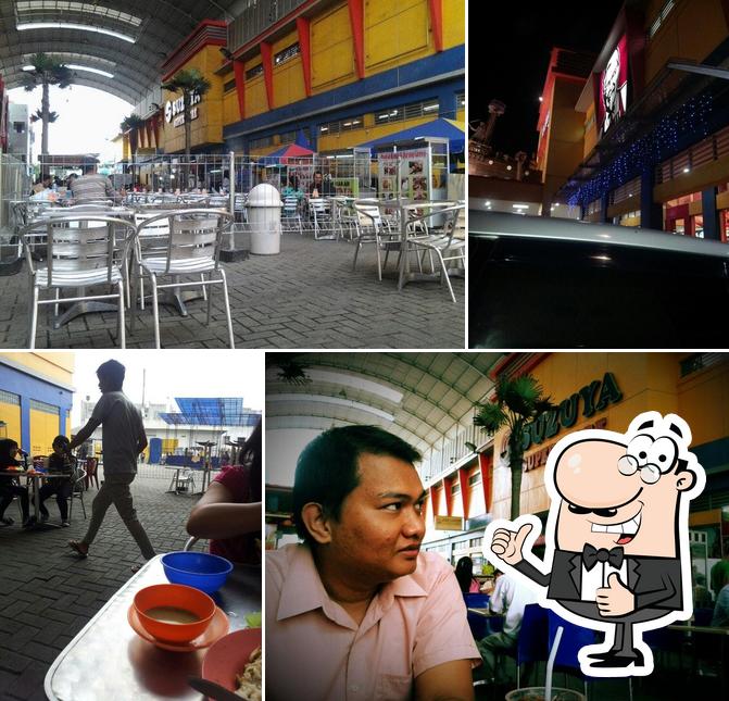Foodcourt Suzuya Tamora restaurant, Tanjungmorawa - Restaurant reviews
