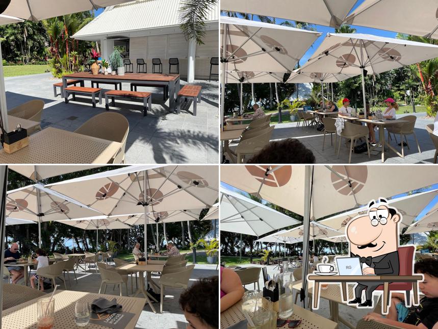 Lagoon House Restaurant, Port Douglas - Restaurant menu, prices and reviews