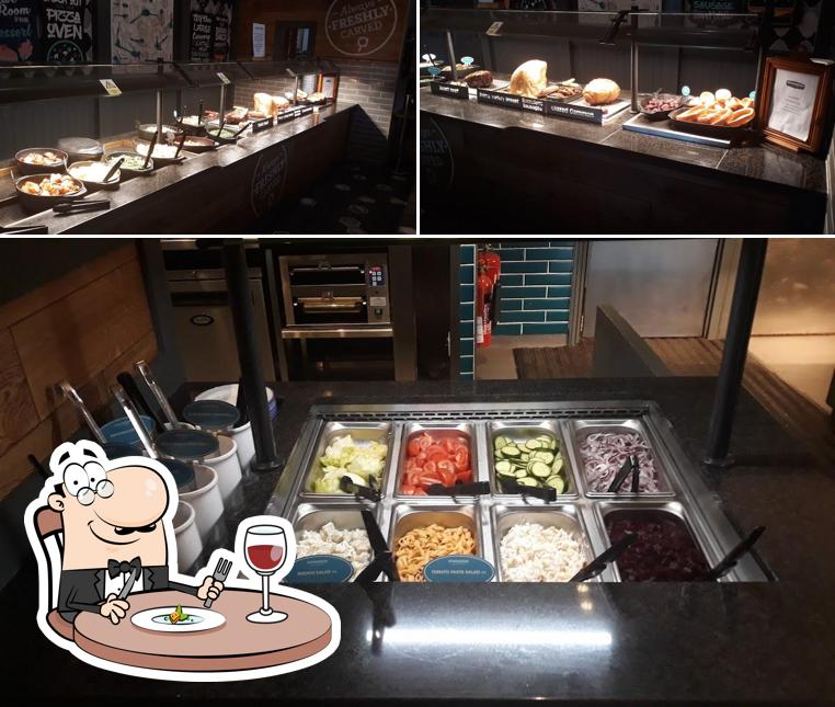 Manor Farm Stonehouse, Worcester - Restaurant menu, prices and reviews