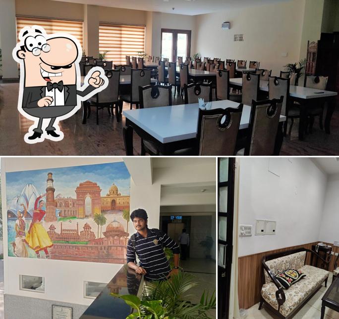 Western court MP hostel, New Delhi - Restaurant menu, prices and reviews