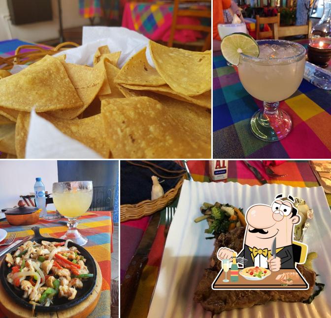 Los Rancheros restaurant, Playa del Carmen, 5ta. Av. y muelle ...