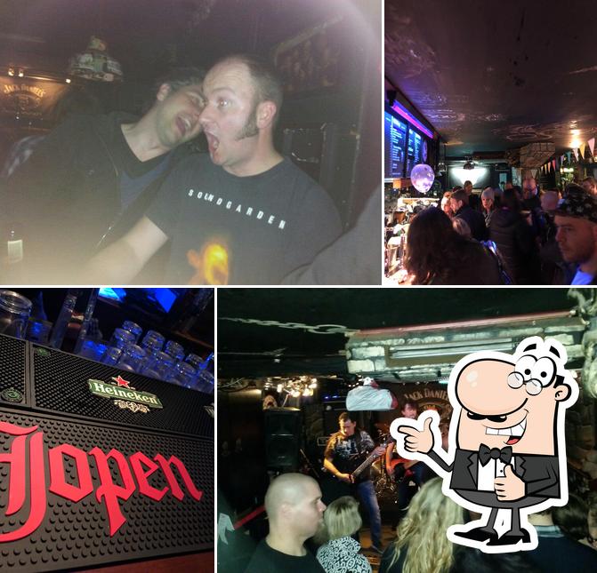 The Cave Rock Club, Amsterdam - Restaurant reviews