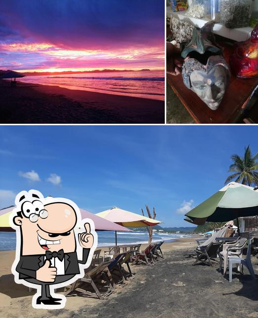 El Pirata Bar, Manzanillo - Restaurant reviews