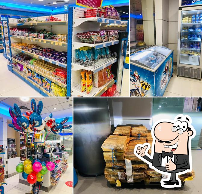 ADNOC oasis coasta express and Bakery, UAE - Restaurant reviews