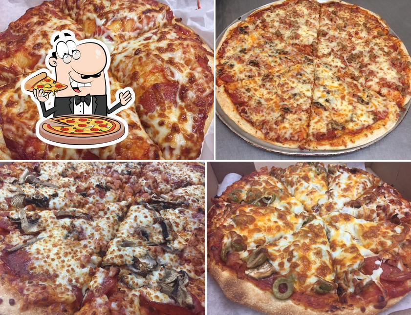 Small Town Pizza, 135 Main St W in Palmerston - Restaurant menu and reviews