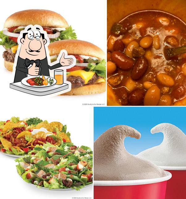 Wendy's, 2170 Kent Dairy Rd in Alabaster - Restaurant menu and reviews