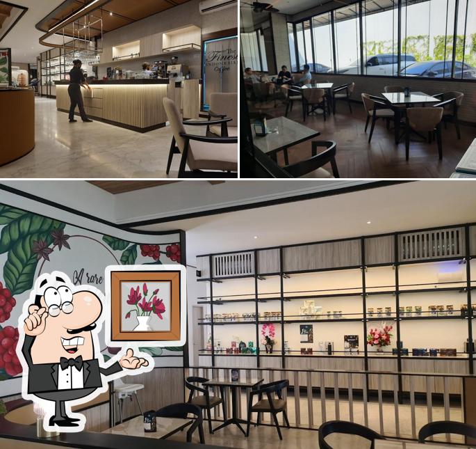 Excelso Dharmahusada, Surabaya - Restaurant menu, prices and reviews