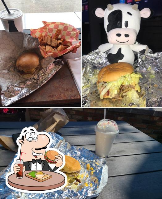 Moo Burger - Island Park, Island Park - Restaurant menu, prices and reviews