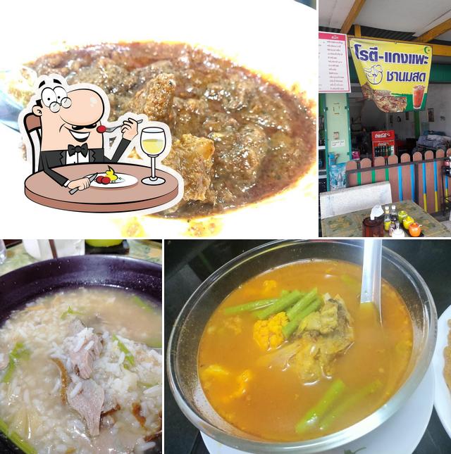 Find the best place to eat in Thap Sakae, autumn 2024 - Restaurant Guru