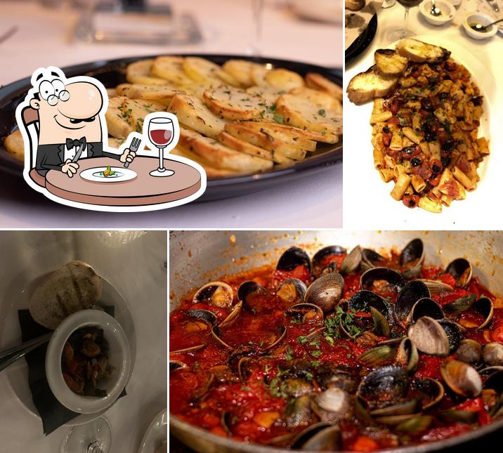 La Collina Ristorante Italiano in Rochester Hills - Restaurant menu and ...
