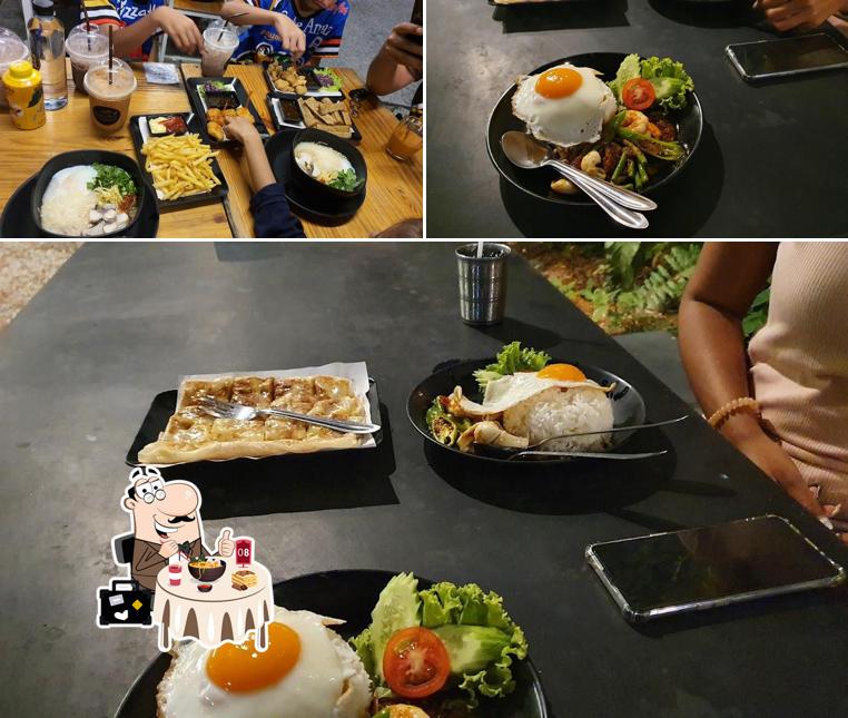 Roti De Forest ปัตตานี restaurant, Sabarang, V6HX+F2W - Restaurant reviews