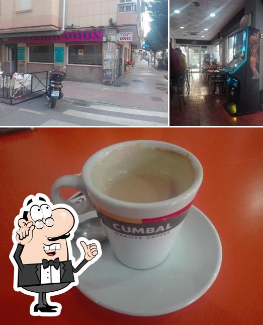 Cafetería Bar Onix in Granada - Restaurant reviews