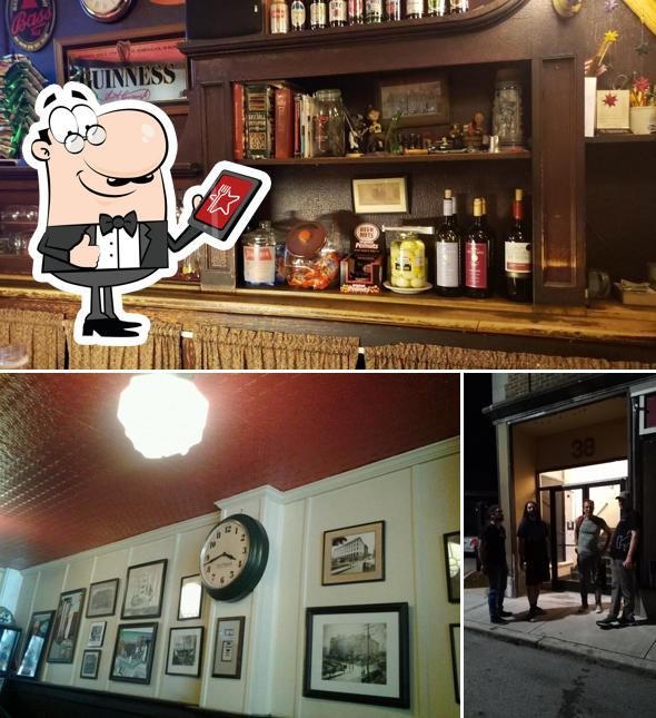 Dutch Tavern in New London - Restaurant menu and reviews