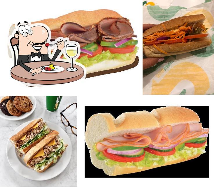 Subway, shop 3/230 Coward St in Mascot - Restaurant menu and reviews