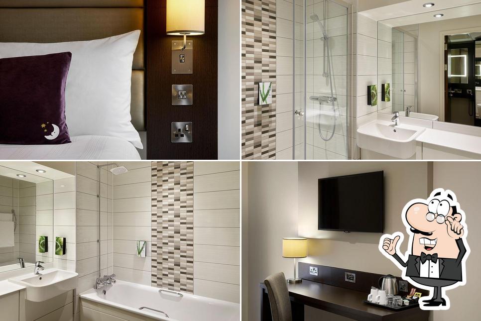 Premier Inn Poole North hotel in Poole - Restaurant reviews
