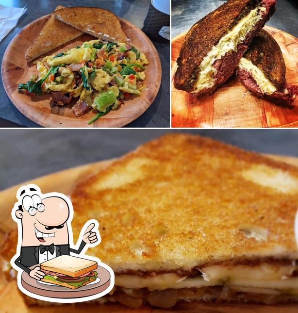Freshroots Kitchen, Tallahassee - Restaurant menu, prices and reviews