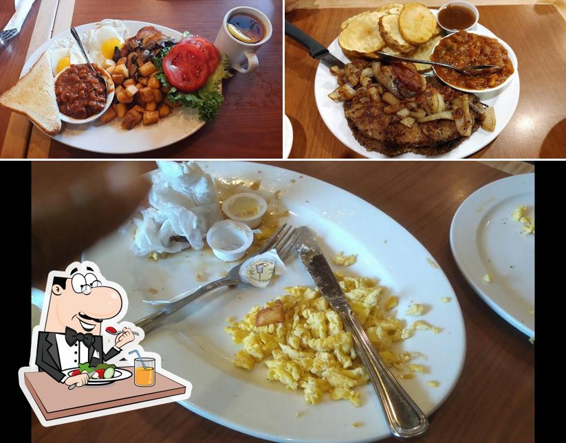 Falls Manor Restaurant, Niagara Falls - Restaurant menu, prices and reviews