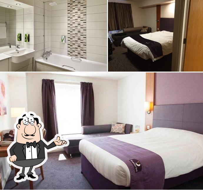 Premier Inn Chelmsford (Springfield) hotel in Chelmsford - Restaurant ...