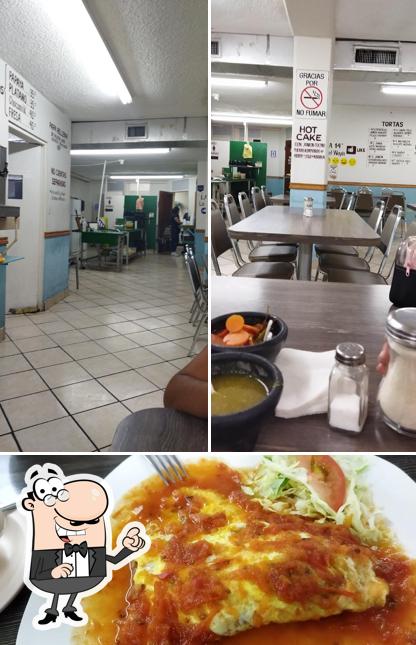 El deportivo 14 la casa del wayin restaurant, Matamoros - Restaurant ...