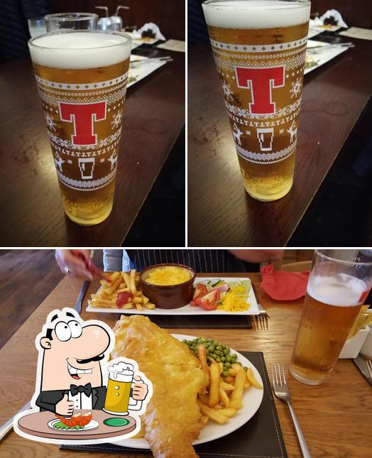 The Caledonian Bars, Dingwall - Restaurant menu, prices and reviews