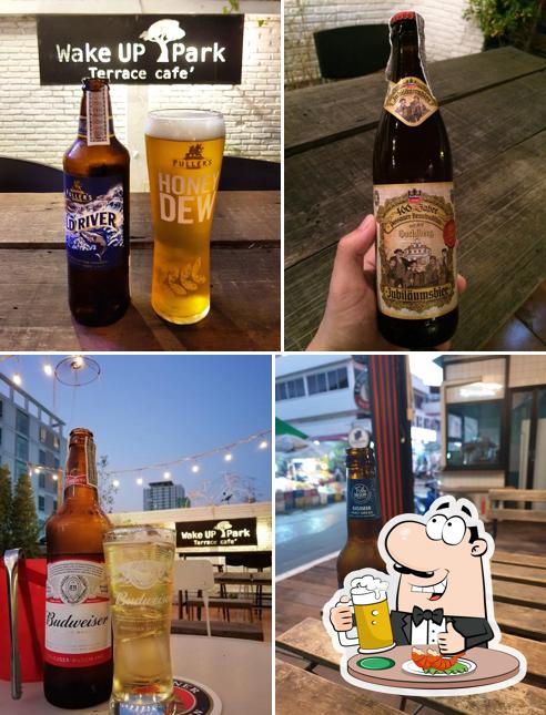 Wake UP Coffee, Bangkok, ซอย พหลโยธิน 34 - Restaurant reviews
