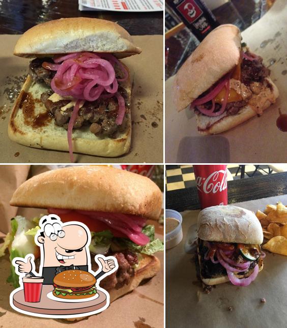 Neon Pig Tupelo in Tupelo - Restaurant menu and reviews