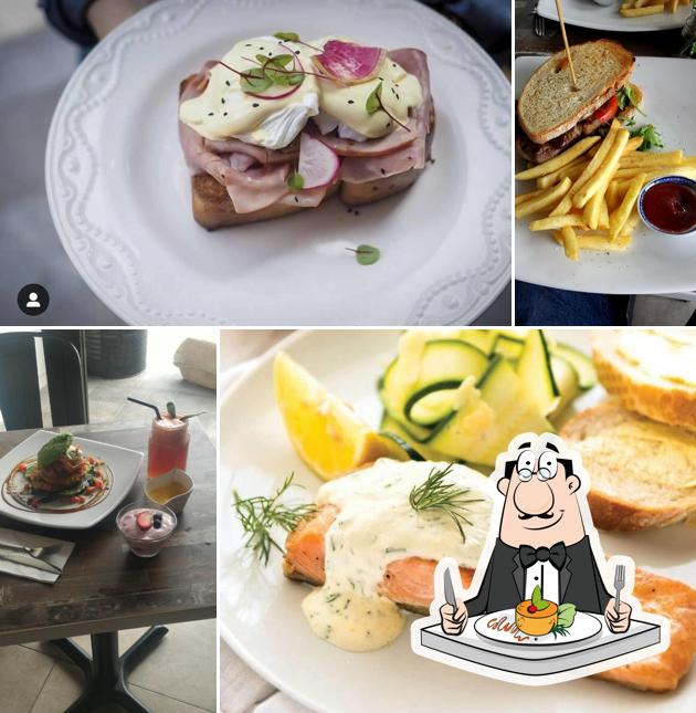 Treetop Cafe, 58 O'Dea Ave in Zetland - Restaurant menu and reviews